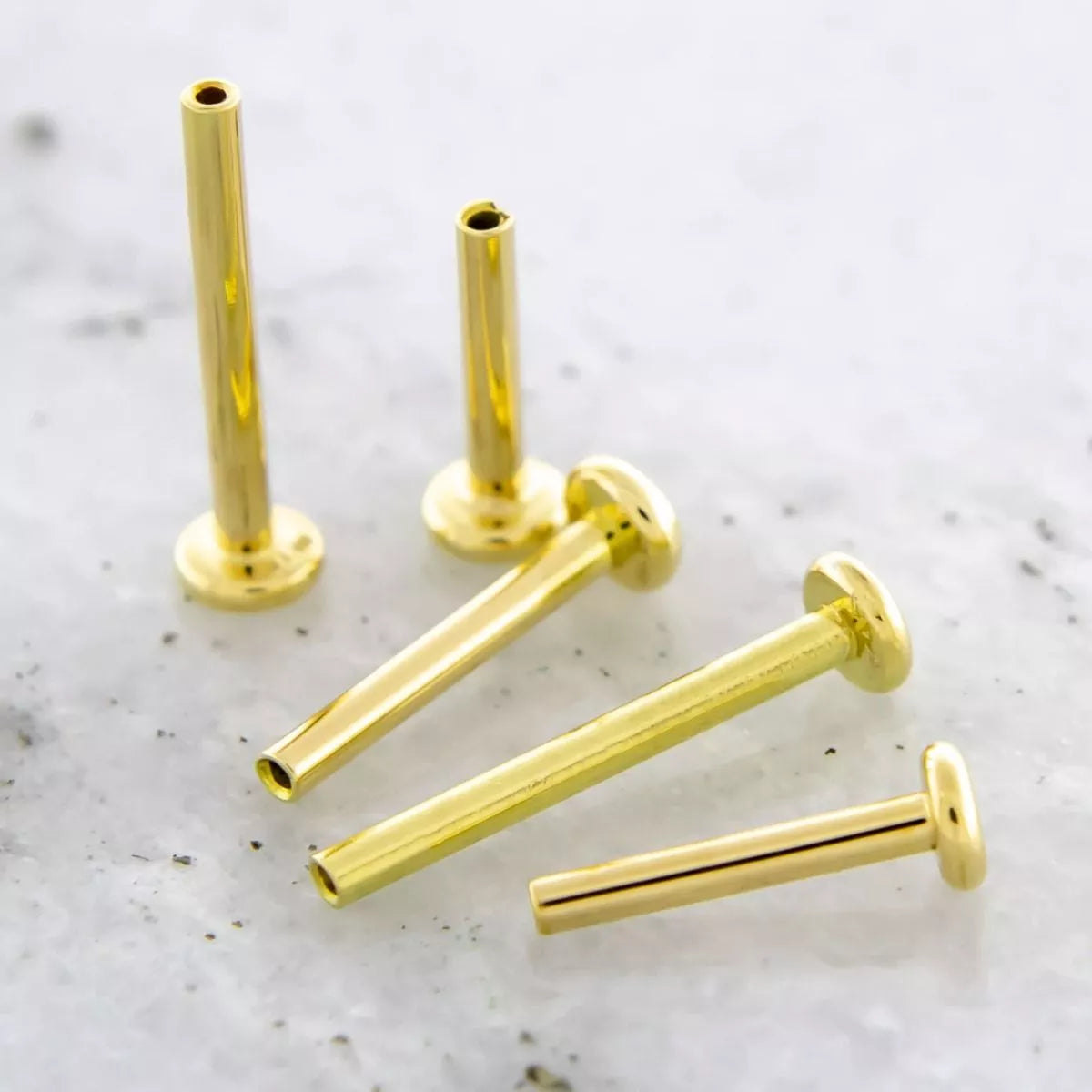 Solid 18k Gold Threadless Labret – Wicked Jewelry